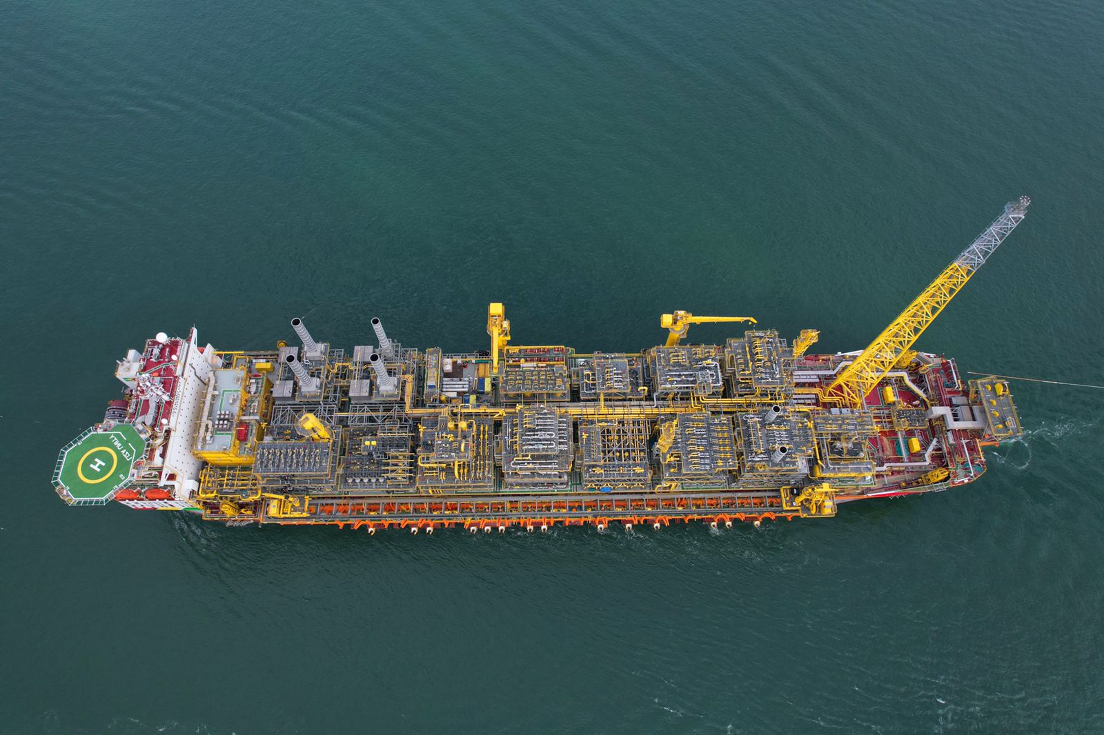 Guyana's Stabroek Block: Daily Oil Production Reaches 900K